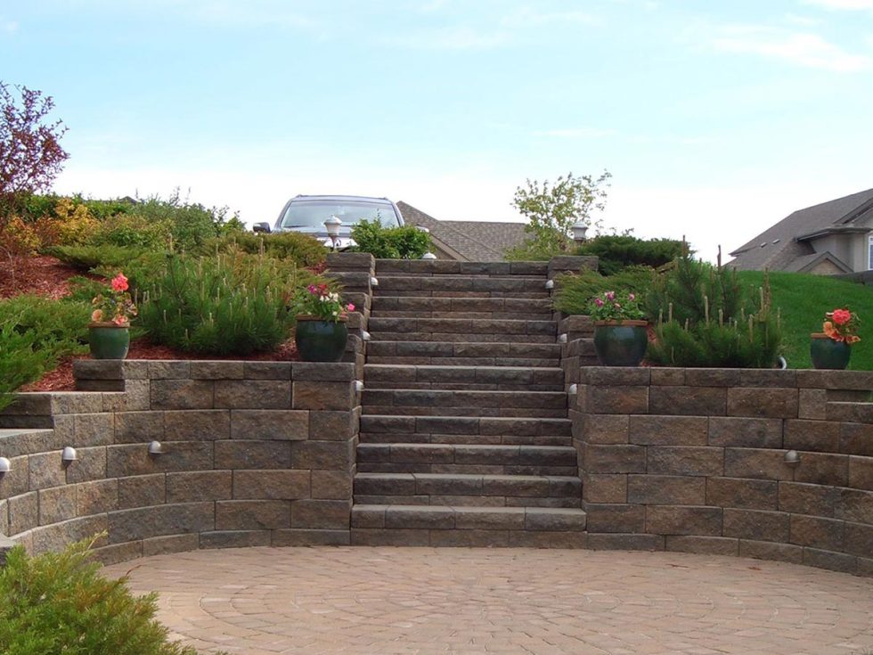 Landscaping Services Saskatoon: Paving Stone Repairs, Paving Stone ...
